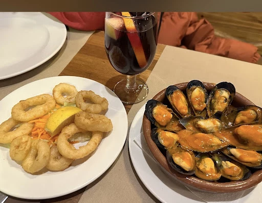 Restaurant Colom - Rambla del Poblenou, 56, Sant Martí, 08005 Barcelona